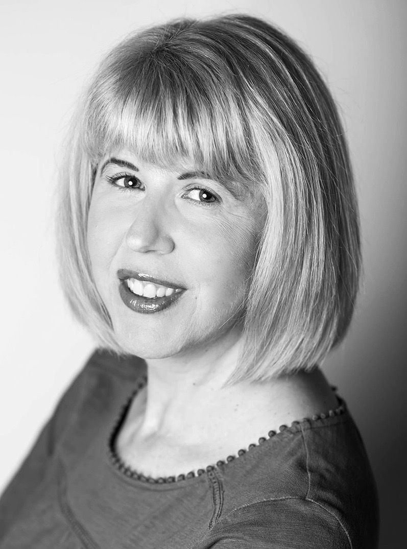 “Buttons” by Jennifer Judge – Change Seven Magazine